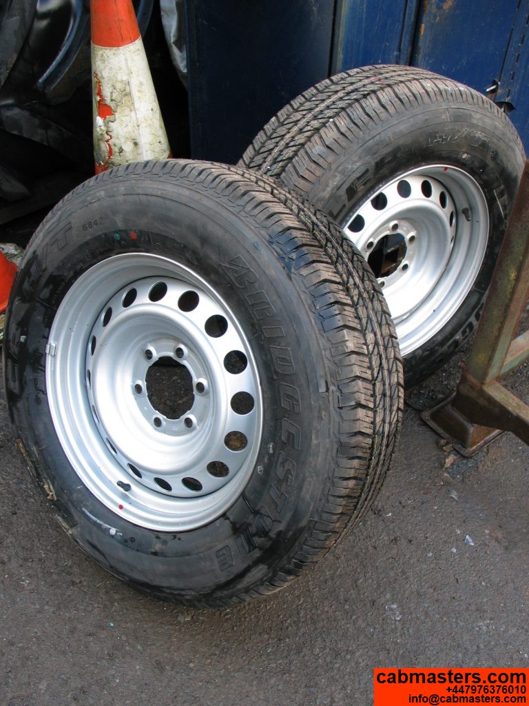 Hilux steel wheels
